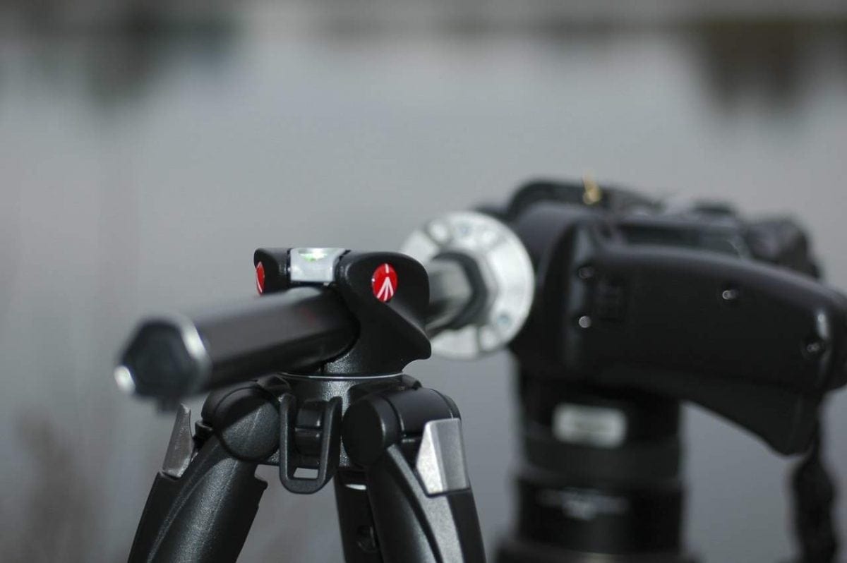 Manfrotto 190XPROB Pro Aluminum Tripod Review – Futurelooks