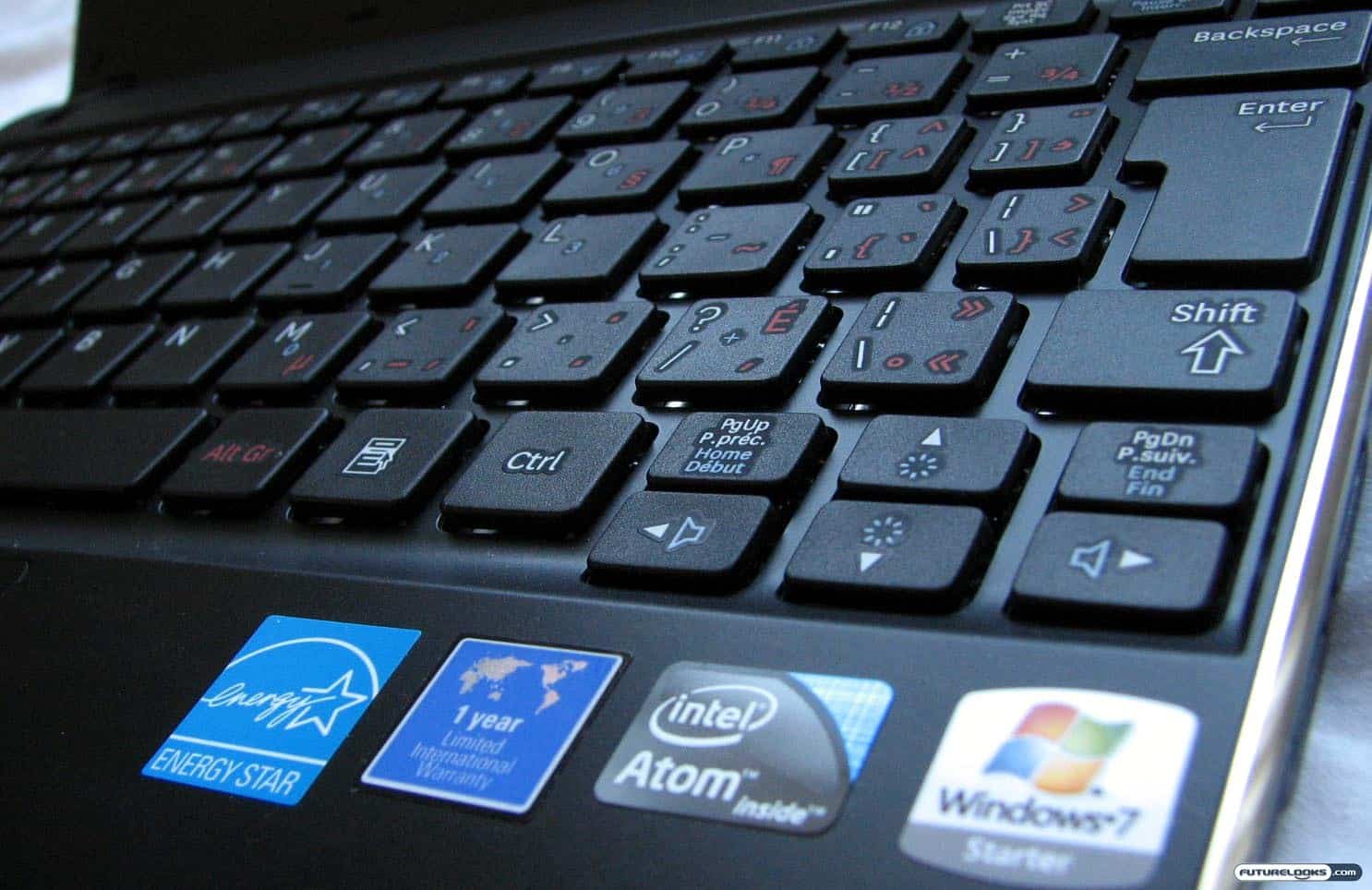 Samsung N220 10-Inch INTEL ATOM N450 “PineTrail” Netbook Review ...