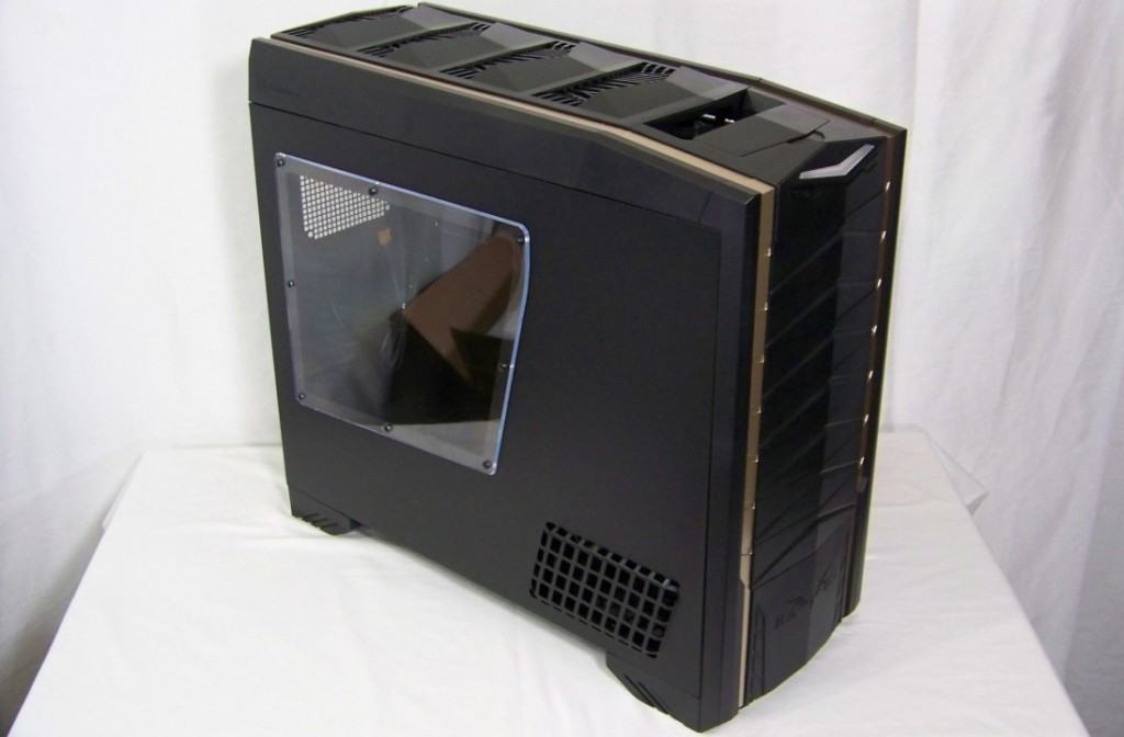 Silverstone Raven 3 (RV03) Full Tower Computer Chassis & Strider Gold ...