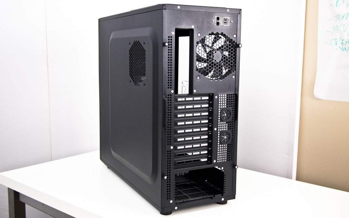 Antec’s Eleven Hundred (1100) Super Mid-Tower Gaming Chassis Reviewed ...
