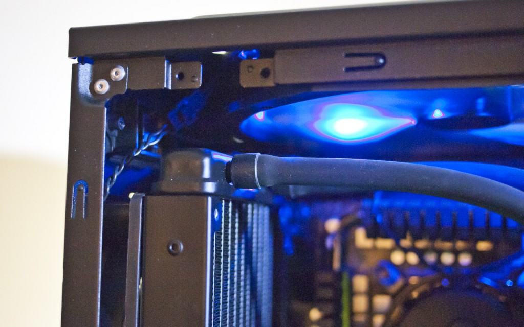 Antec’s Eleven Hundred (1100) Super Mid-Tower Gaming Chassis Reviewed ...