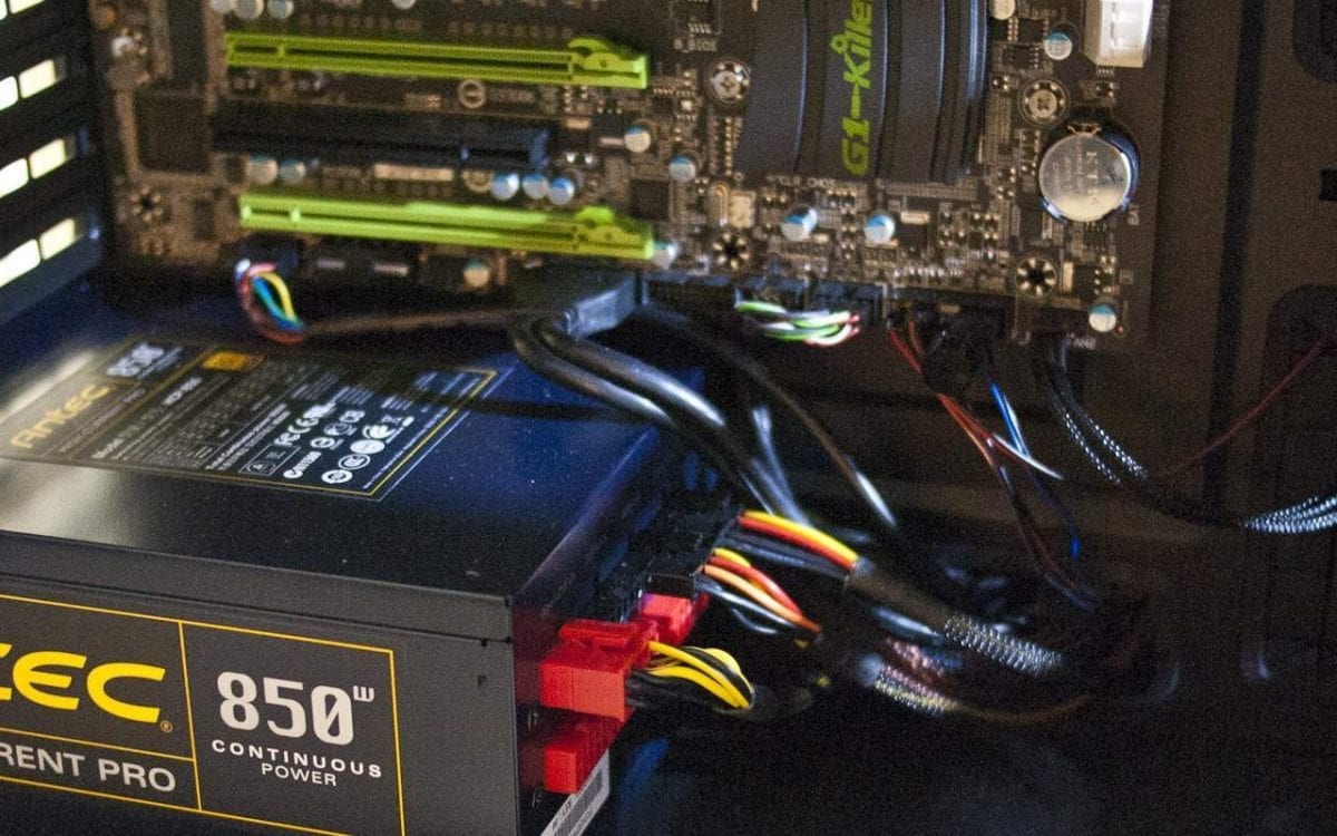 Antec’s Eleven Hundred (1100) Super Mid-Tower Gaming Chassis Reviewed ...